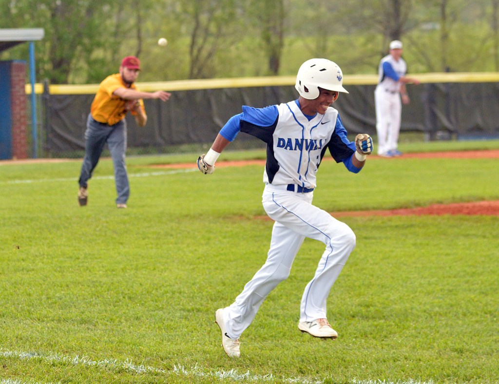Photo Gallery: Danville baseball vs. Garrard County - The Advocate ...