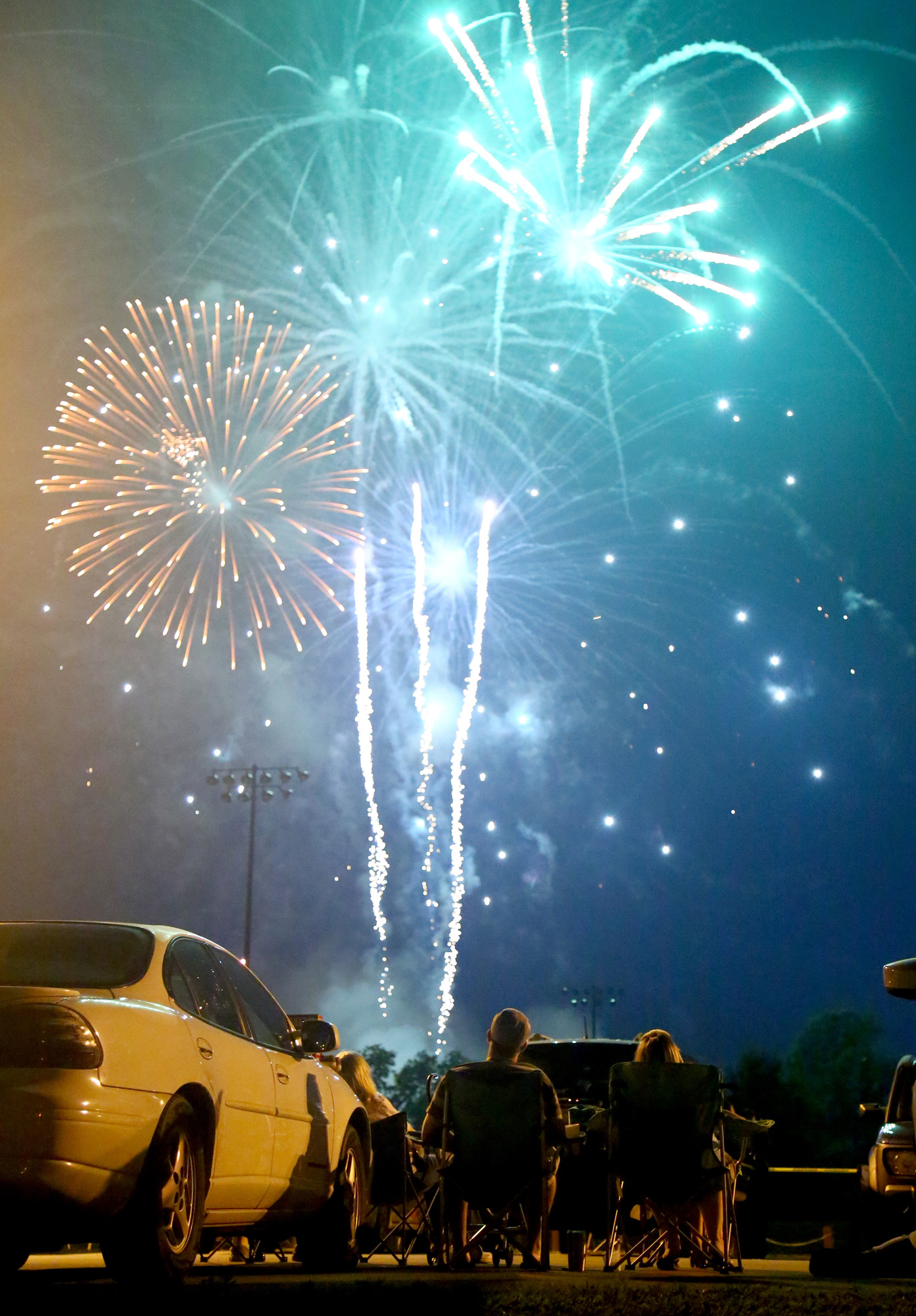 Photos: Fourth of July Fireworks at Millennium Park | The Advocate ...