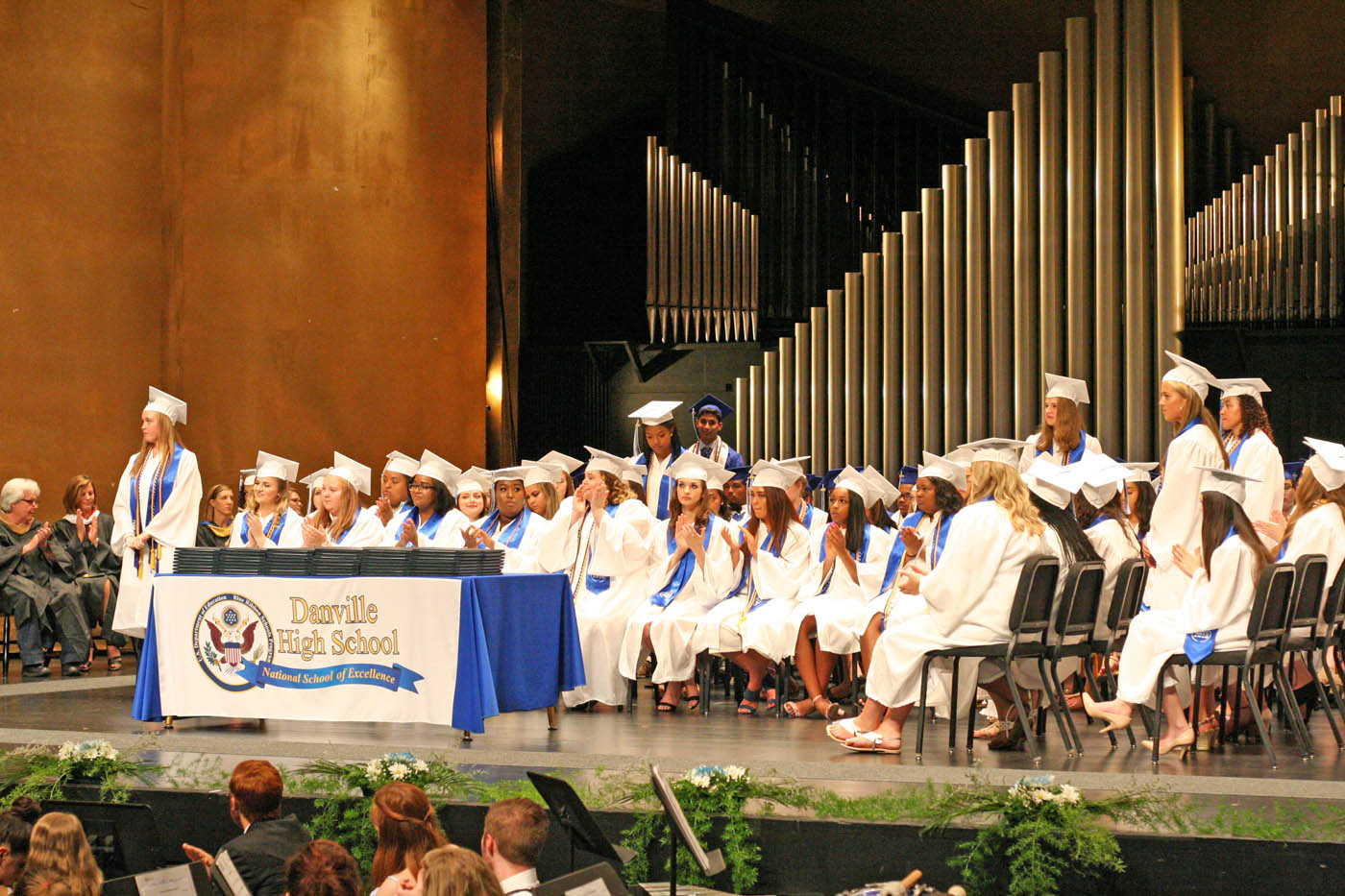 Danville High School graduates 122 | The Advocate-Messenger