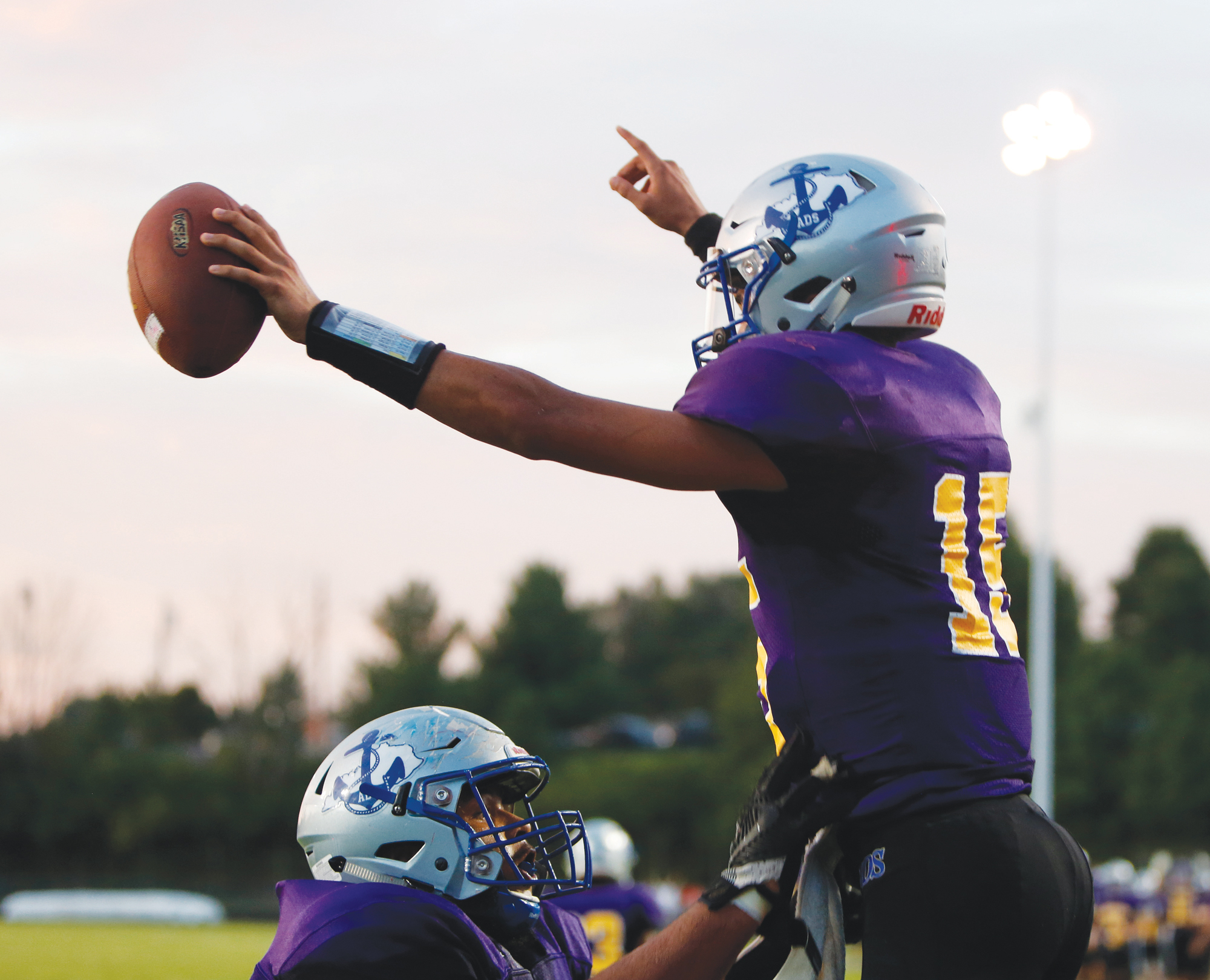 Admirals back in the win column with victory over Waggener - The ...