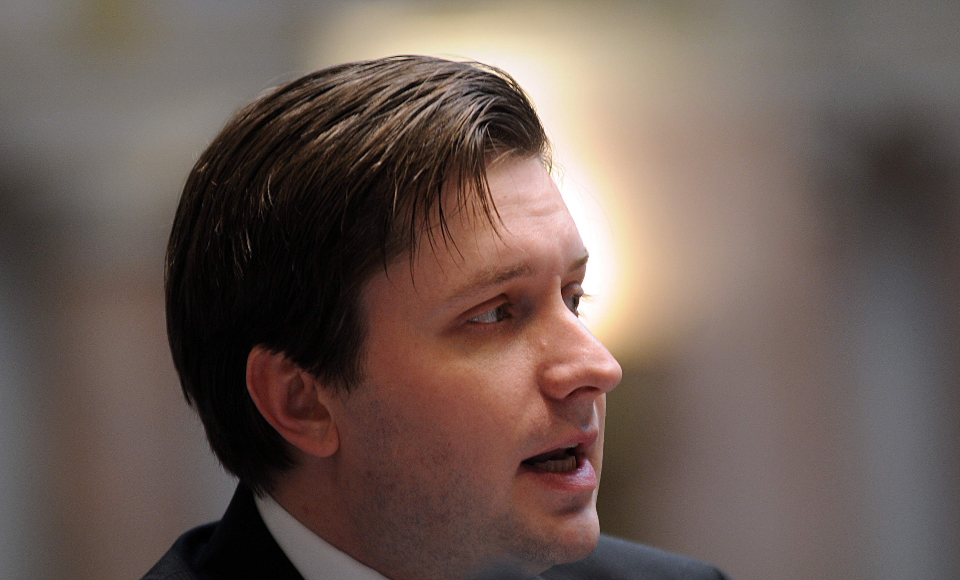 Rep. Daniel Elliott self-isolates after experiencing asthmatic symptoms ...