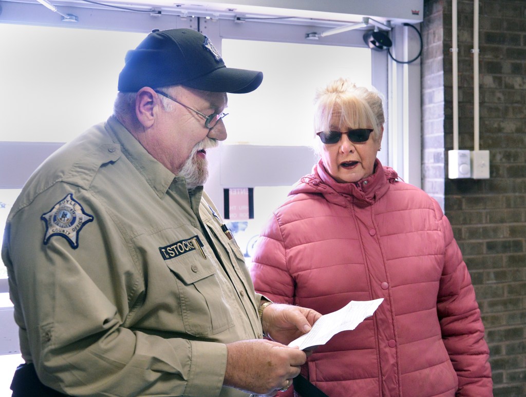 Boyle County Courthouse bailiff a jack of all trades - The Advocate ...
