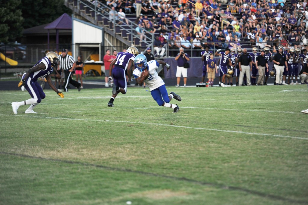 Admirals can’t withstand Tigers big plays - The Advocate-Messenger ...