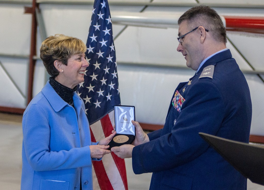 Stuart Powell given Congressional Gold Medal for WWII service in Civil ...