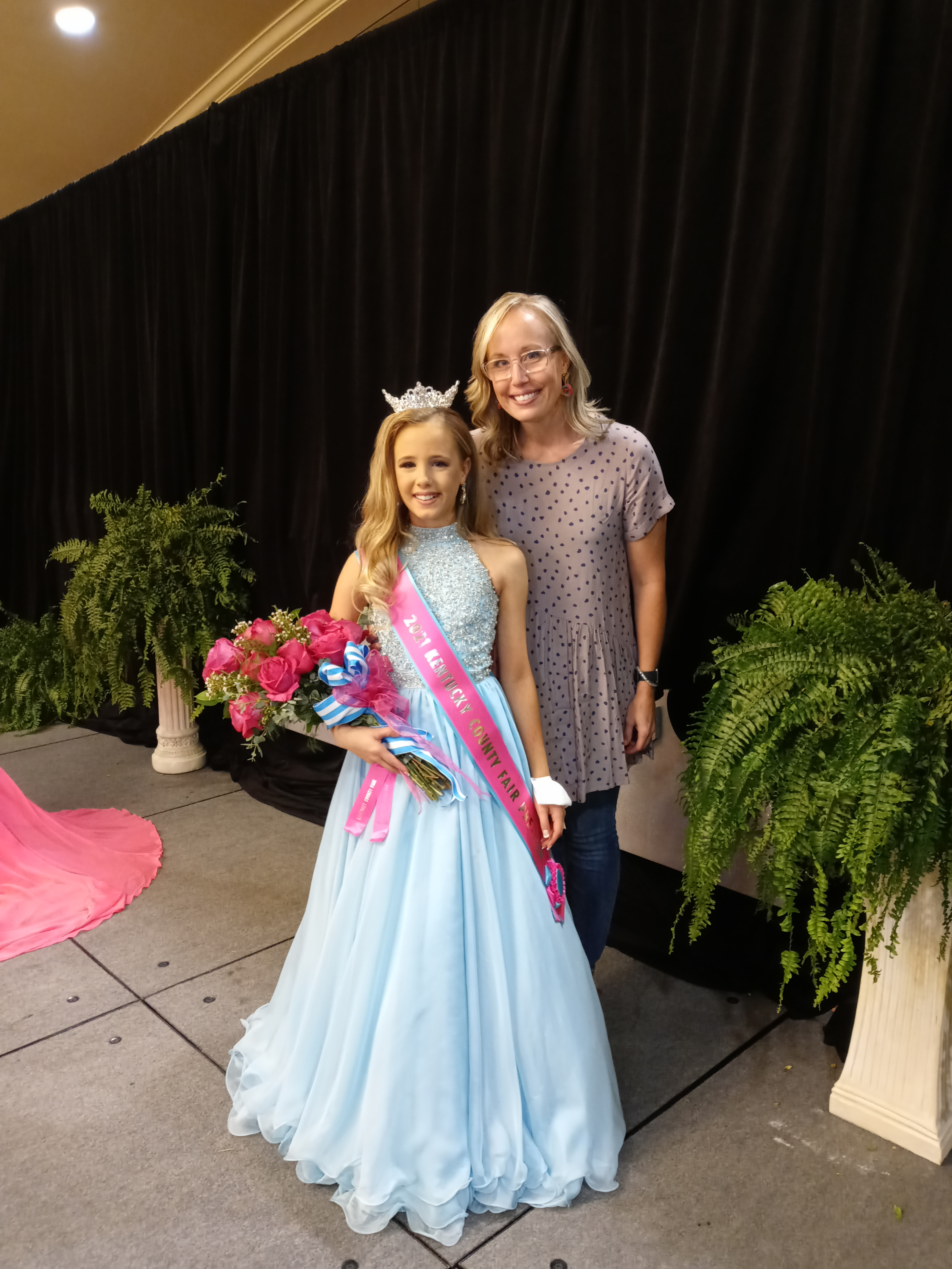 Danville fifth-grader wins state-wide beauty pageant | The Advocate ...