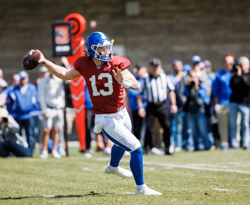 Stoops says Leary is a natural leader | The Advocate-Messenger