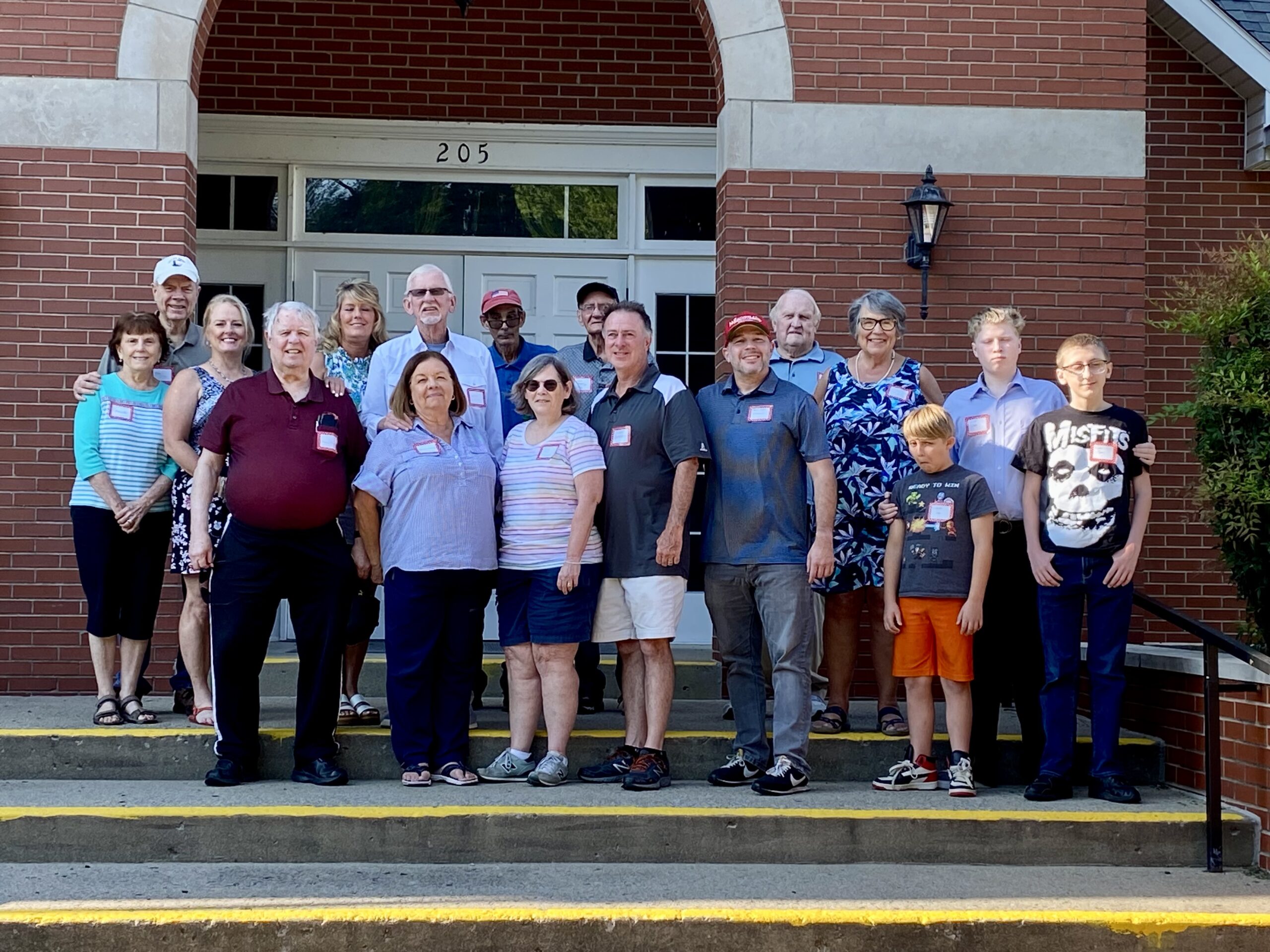 Gray, Harmon and Pipes families celebrate reunion | The Advocate-Messenger